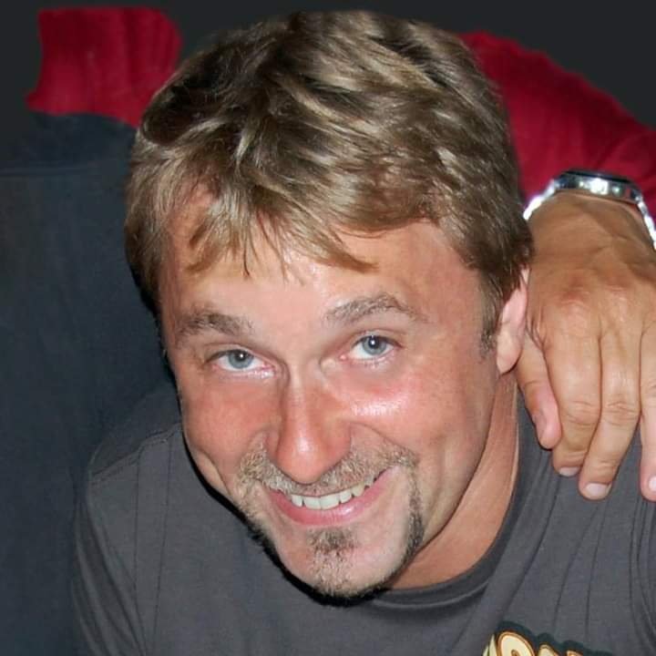 Jarek Meluzin - Médium.cz Jarek Meluzin - Médium.cz